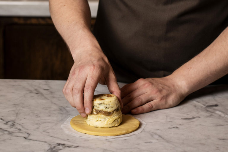 Dauphinoise, Comte and caramelised onion pie recipe by Chef Calum ...