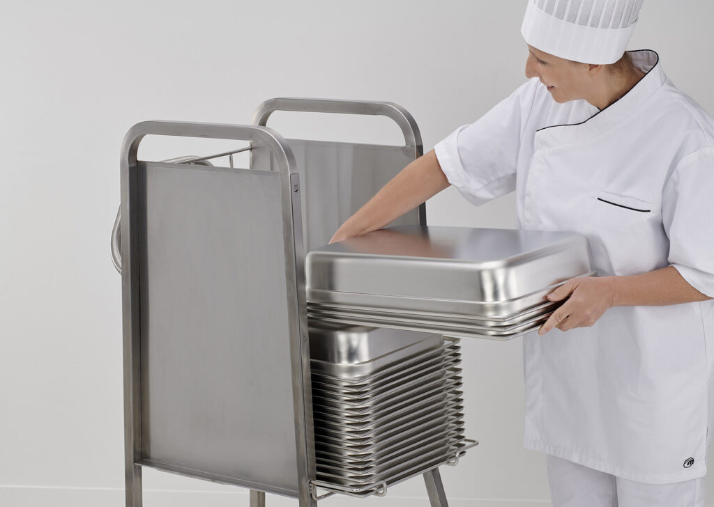 CHARIOTS DE TRANSPORT ET DE STOCKAGE DE BACS GASTRO INOX - L'actualité ...
